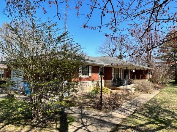 Lawrenceville IL Real Estate - Lawrenceville IL Homes For Sale | Zillow