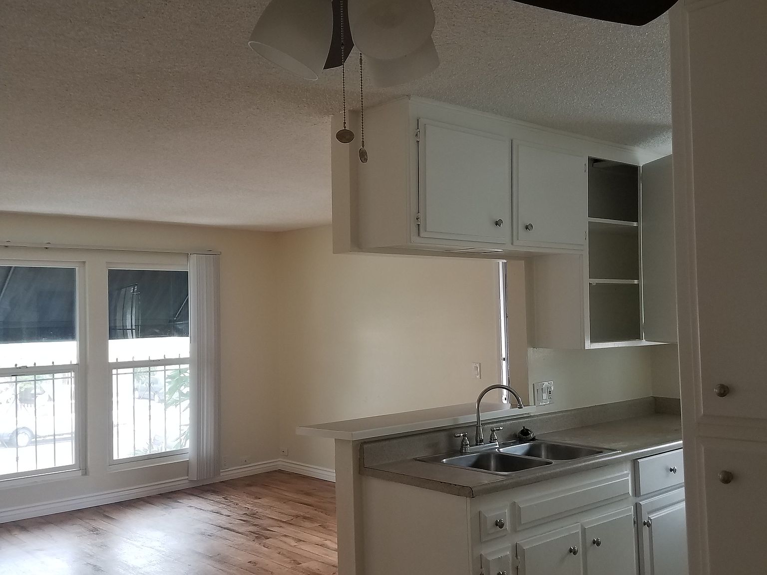 4130 39th St APT 2C, San Diego, CA 92105 | Zillow