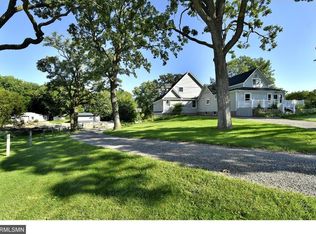 2852 County Road 92 N, Maple Plain, MN 55359 | Zillow