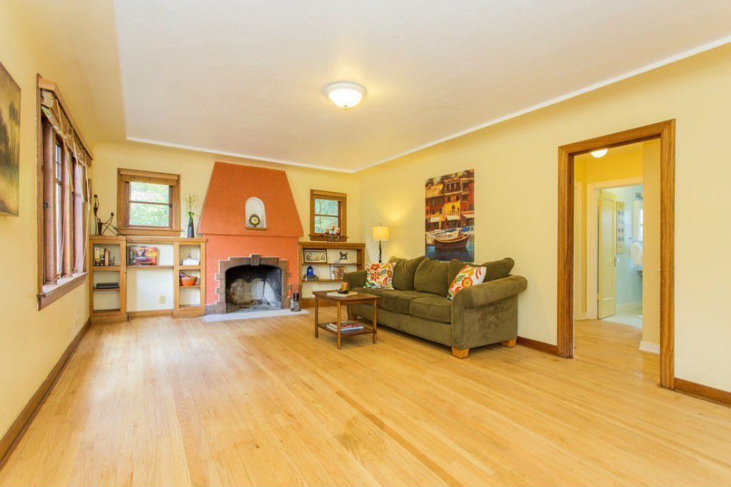 6718 21st Ave SW, Seattle, WA 98106 | Zillow