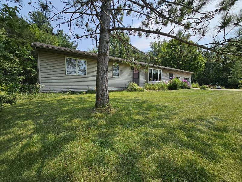 2301 Mertz Rd, Caro, MI 48723 | Zillow