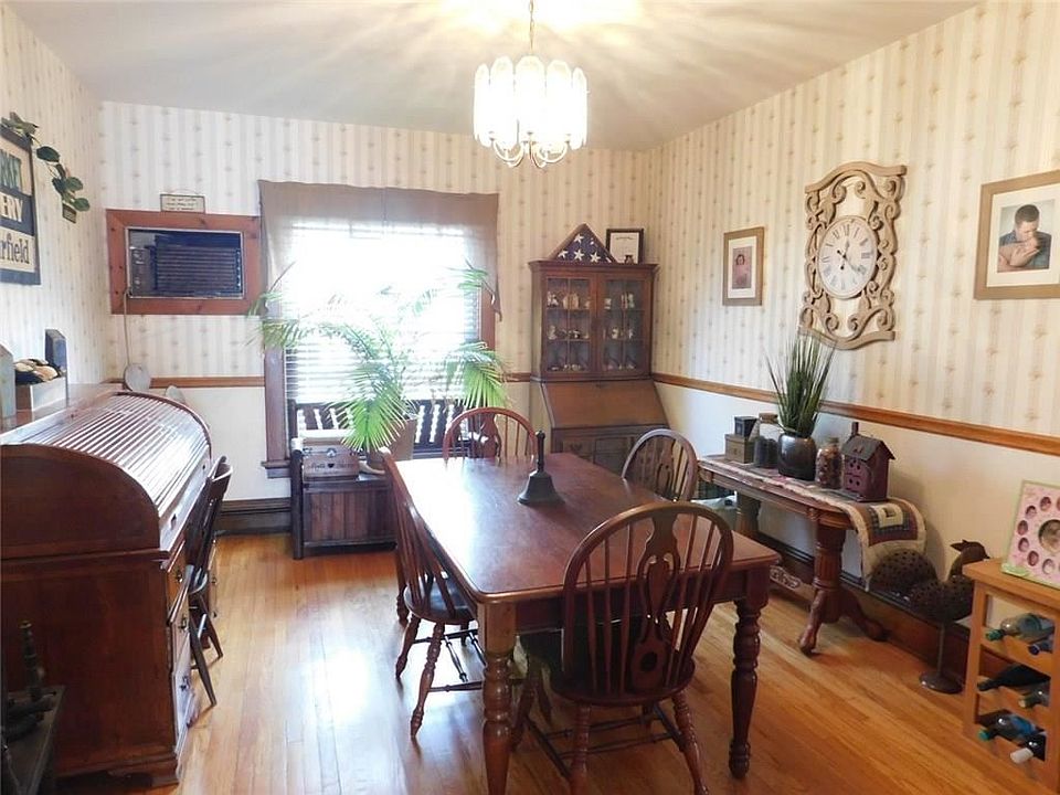 7 Clinton St, Dansville, NY 14437 | Zillow