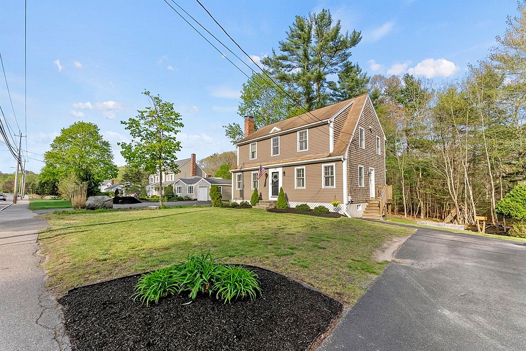 280 Indian Head St, Hanson, MA 02341 | Zillow