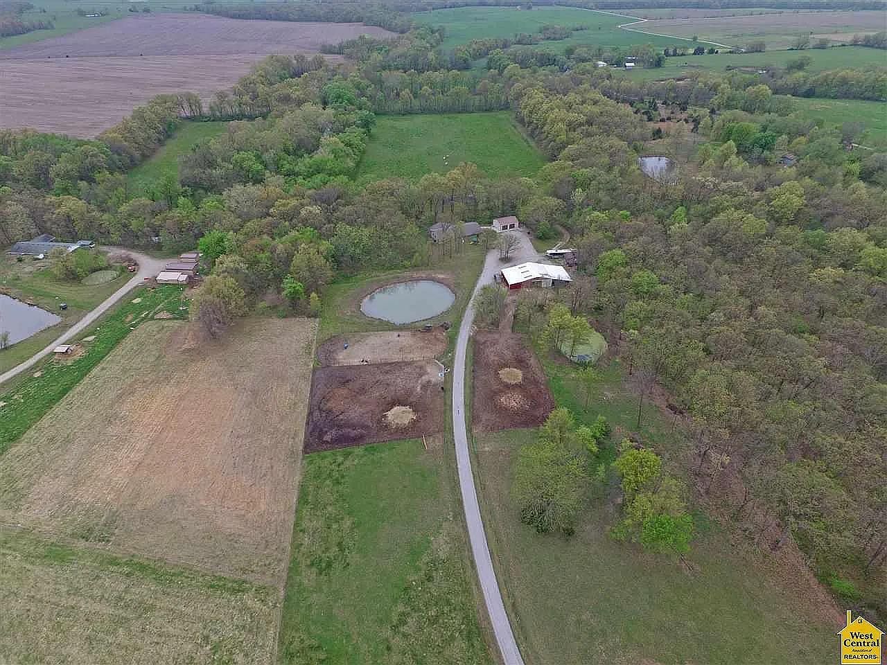 12440-1 Highway Y, La Monte, MO 65337 | Zillow