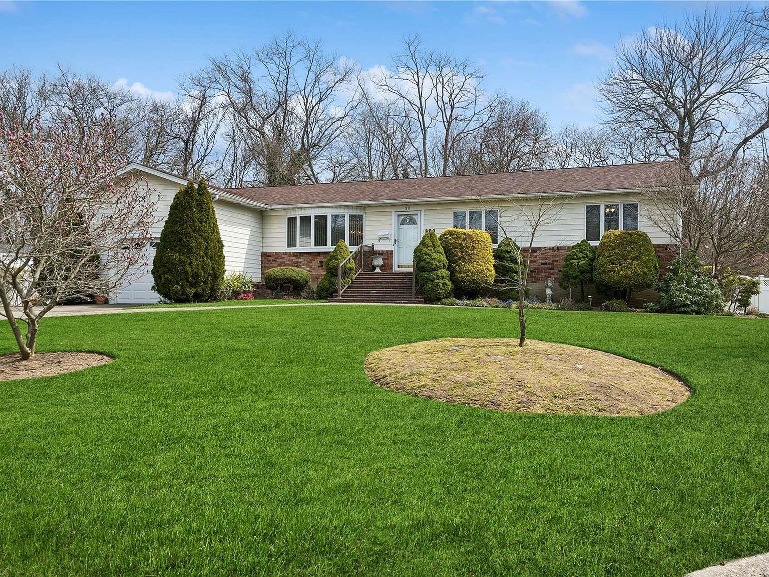 30 Denise Drive, North Babylon, NY 11703 | Zillow