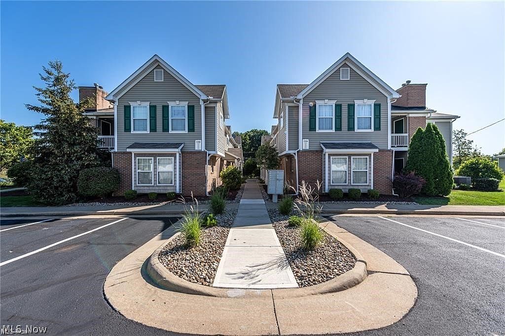 3399 Lenox Village Dr UNIT 146, Fairlawn, OH 44333 | Zillow