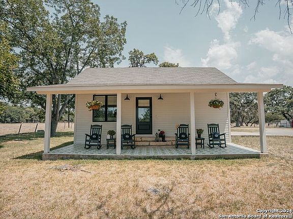 17 Old Fredericksburg, Boerne, TX 78015 | MLS #1791709 | Zillow