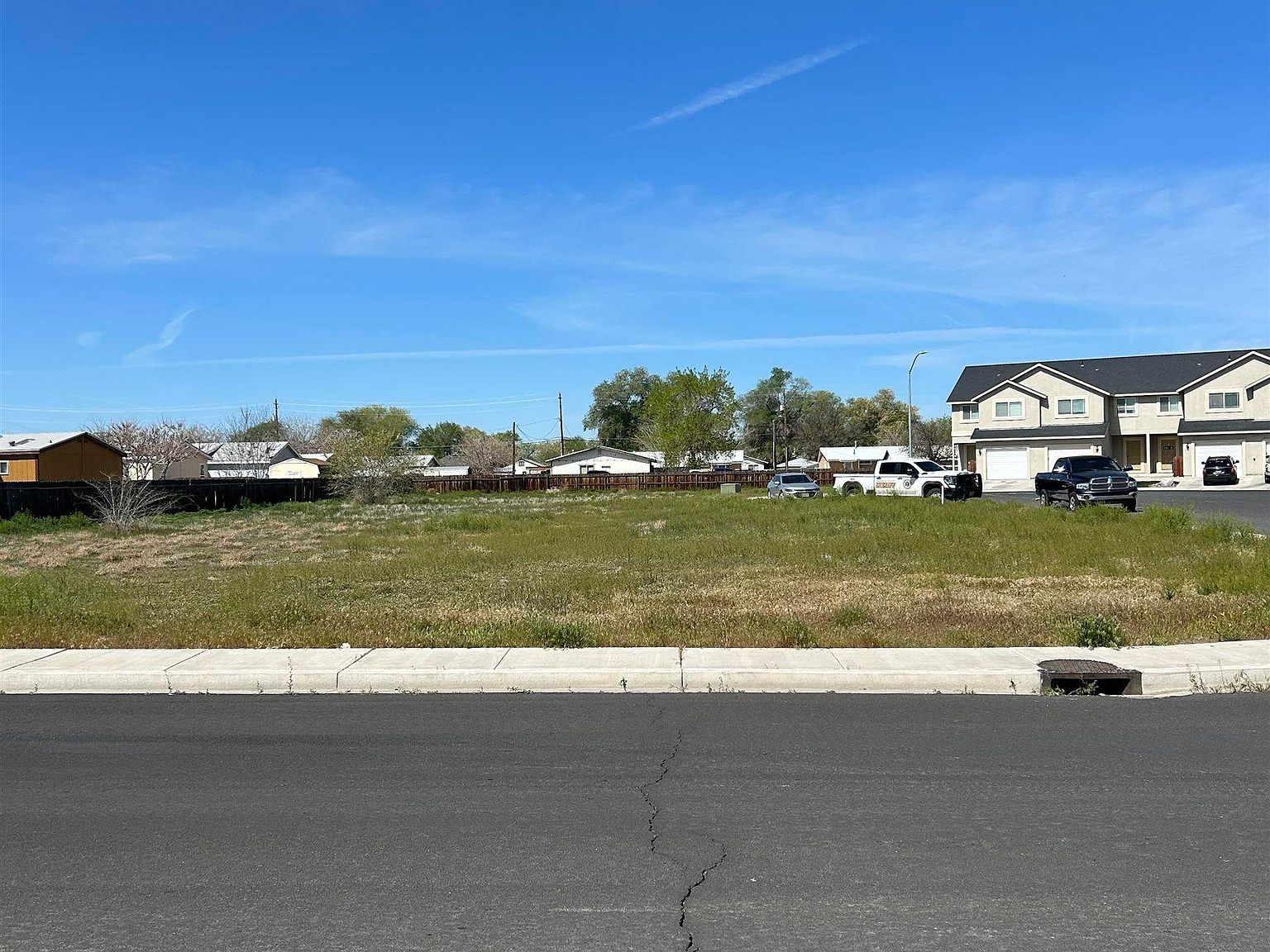 670 Desert Springs Ct #4, Fallon, NV 89406 | Zillow
