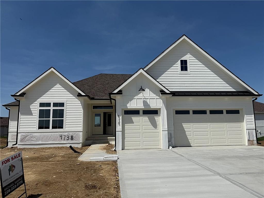 4738 NW Sienna Rdg, Riverside, MO 64150 | MLS #2545147 | Zillow