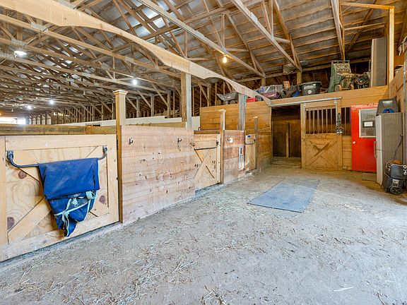 45W421 Kelley Rd, Hampshire, IL 60140 | MLS #11915720 | Zillow