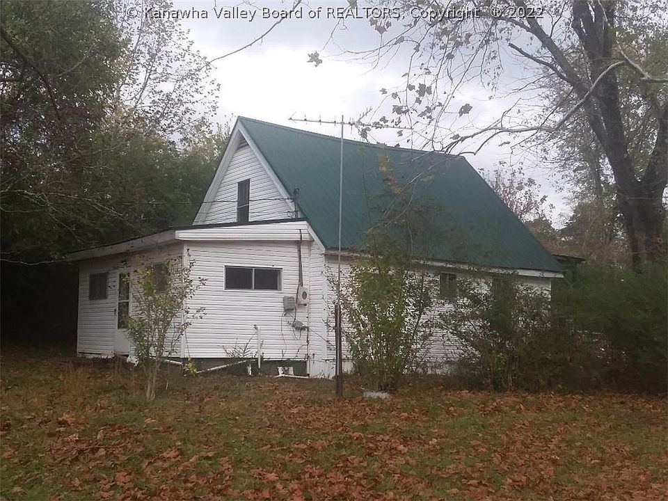 1237 Kelly Hill Rd, Clendenin, WV 25045 | Zillow