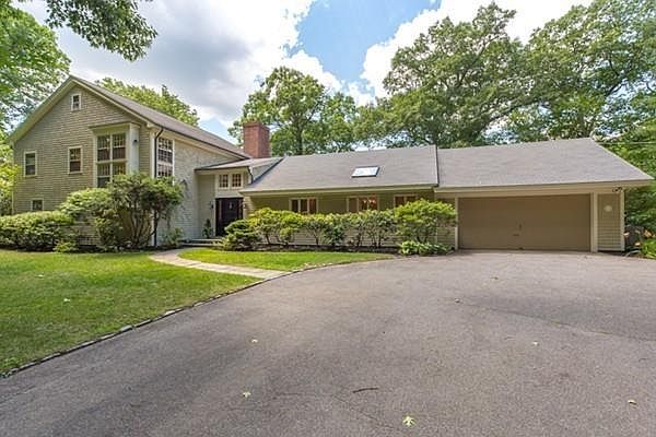 118 Claybrook Rd, Dover, MA 02030 | Zillow