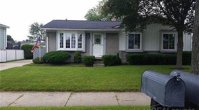 22243 Larch Dr, Trenton, MI 48183 | Zillow