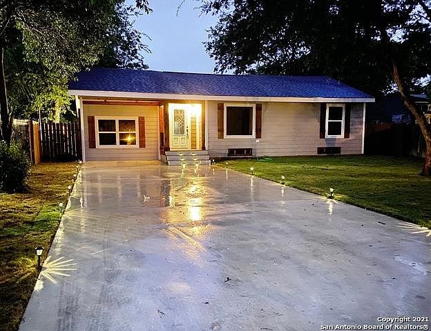 855 Clower, San Antonio, TX 78212 | Zillow