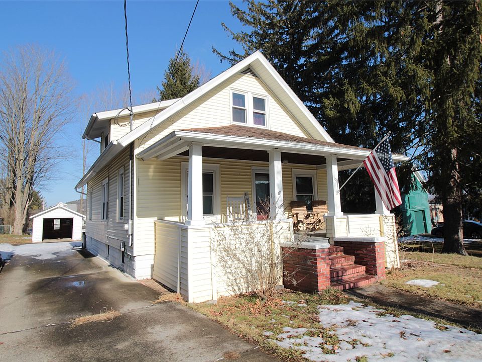 105 Edward St W, Endicott, NY 13760 | Zillow