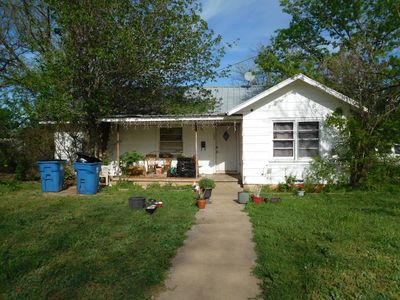 300 N Cryer St, Winters, TX 79567 | MLS #11185586 | Zillow