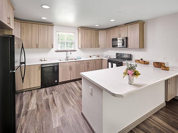 9700 Division Rd # Alabaster, Fort Rucker, AL 36362 | Zillow