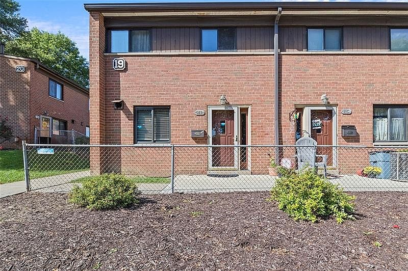3752 Allendale Cir, Pittsburgh, PA 15204 | Zillow