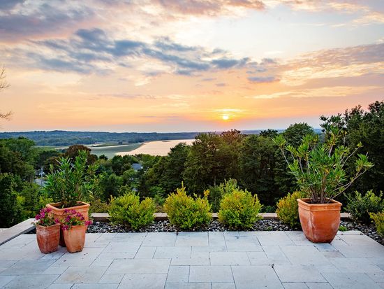 7 Shaker Bay Rd, Latham, NY 12110 | Zillow