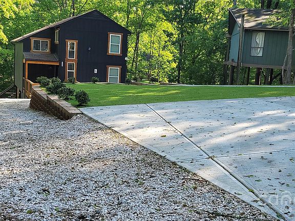 27068 Catamaran Dr, Fort Mill, SC 29708 | MLS #4132025 | Zillow