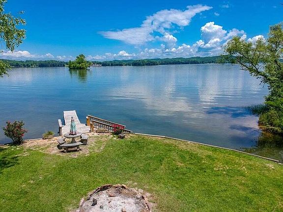 1085 New Lake Rd, Spring City, TN 37381 | MLS #1374626 | Zillow