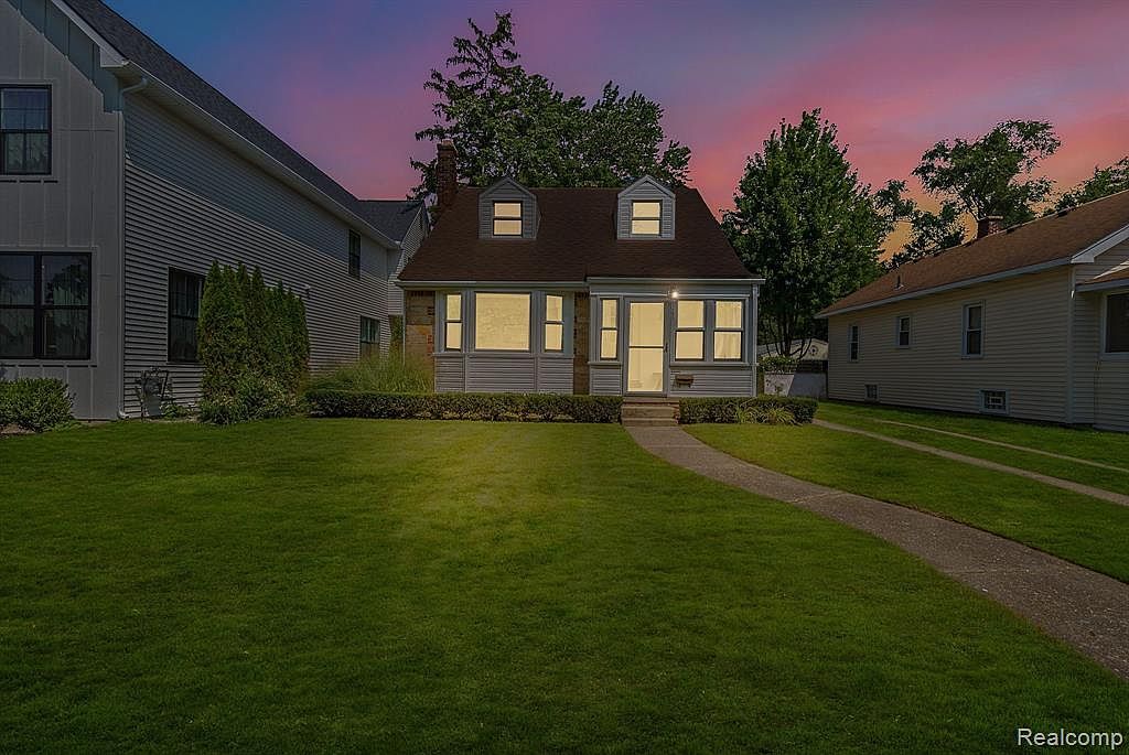 858 W Lewiston Ave, Ferndale, MI 48220 | Zillow