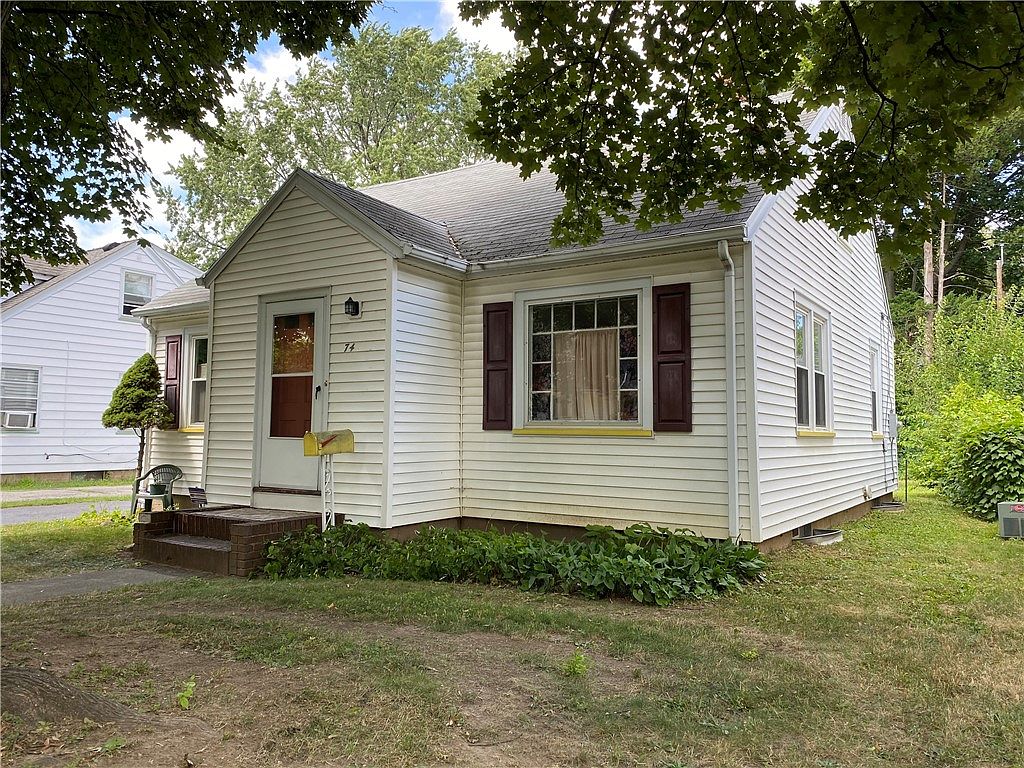 74 Kingsley Rd, Rochester, NY 14612 | Zillow