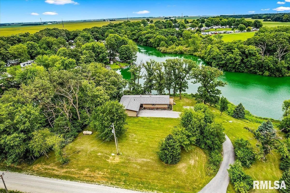 735 330th St, New Windsor, IL 61465 | Zillow