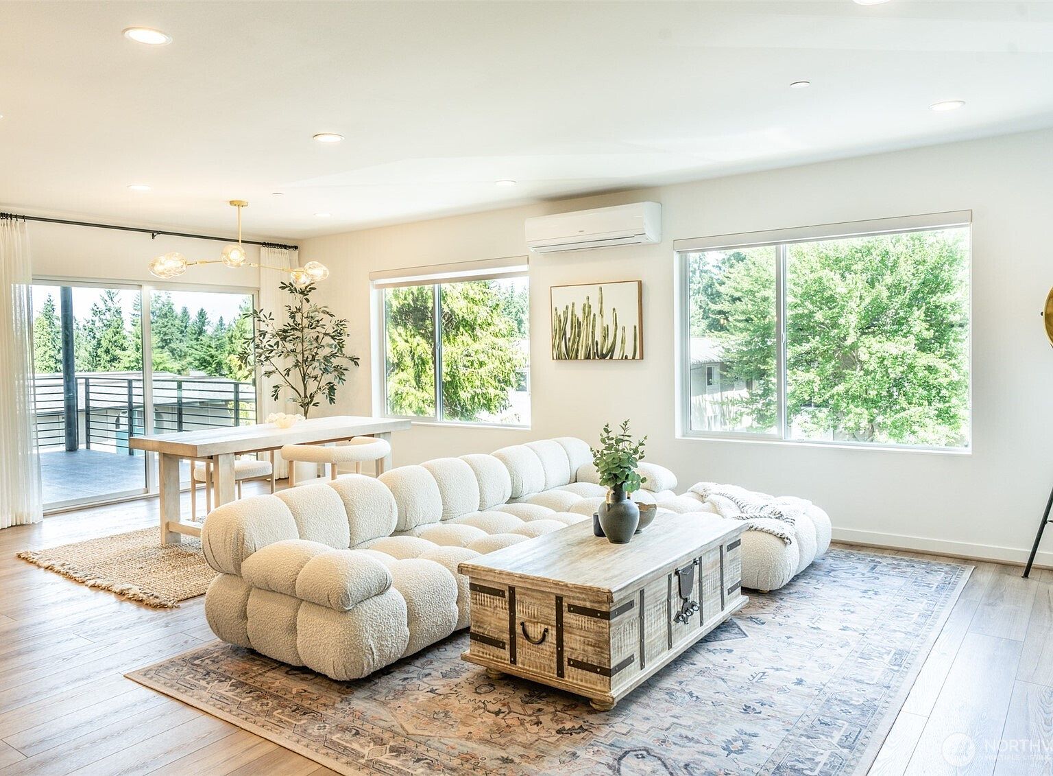 15558 NE 15th Place #301, Bellevue, WA 98007 | MLS #2449388 | Zillow