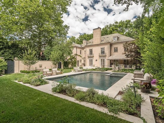 22 Portland Pl, Saint Louis, MO 63108 | Zillow