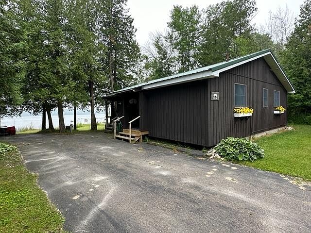 1284 S Hessel Point Rd, Hessel, MI 49745 | Zillow