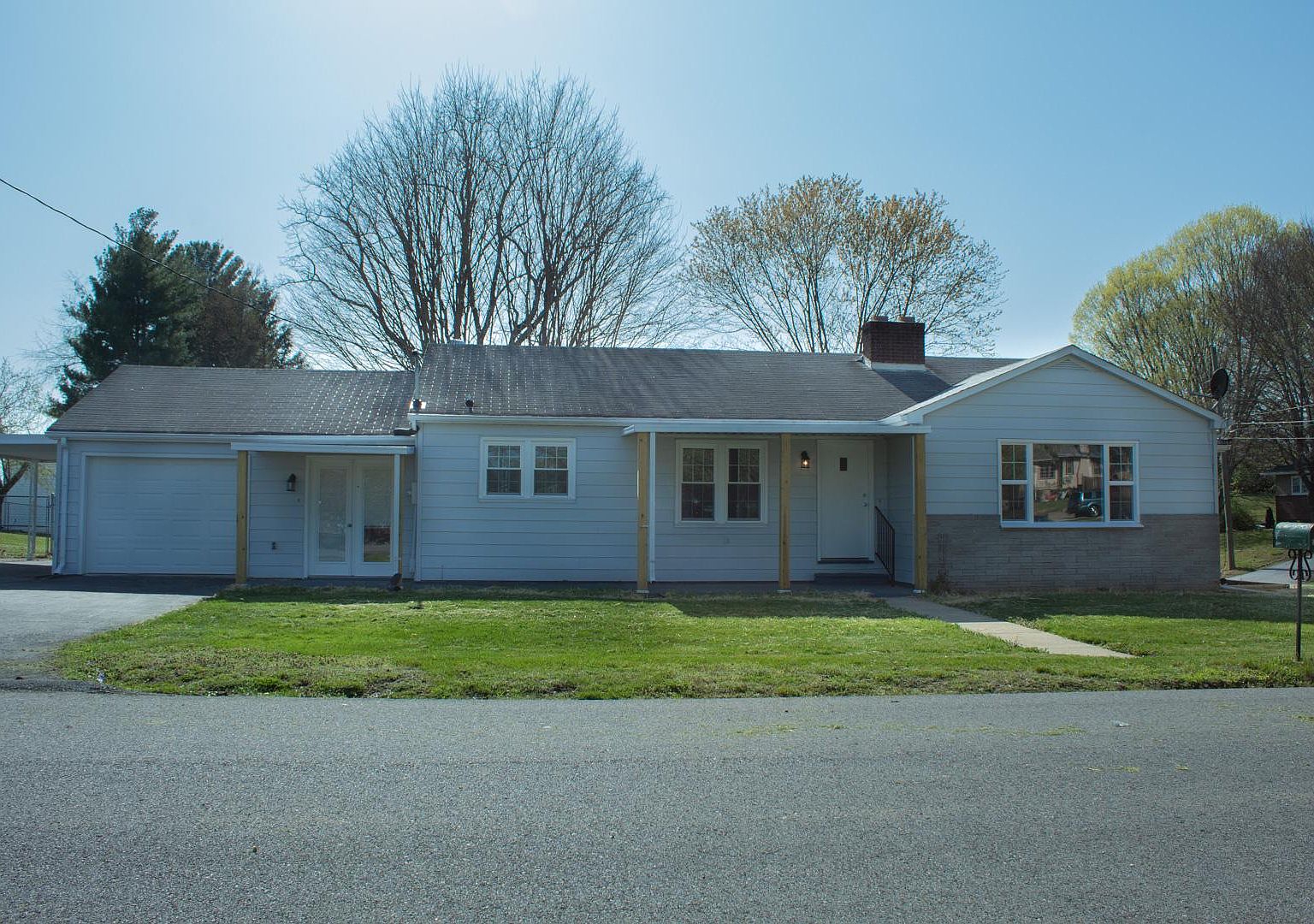 2400 Bradley St, Bristol, VA 24201 | Zillow