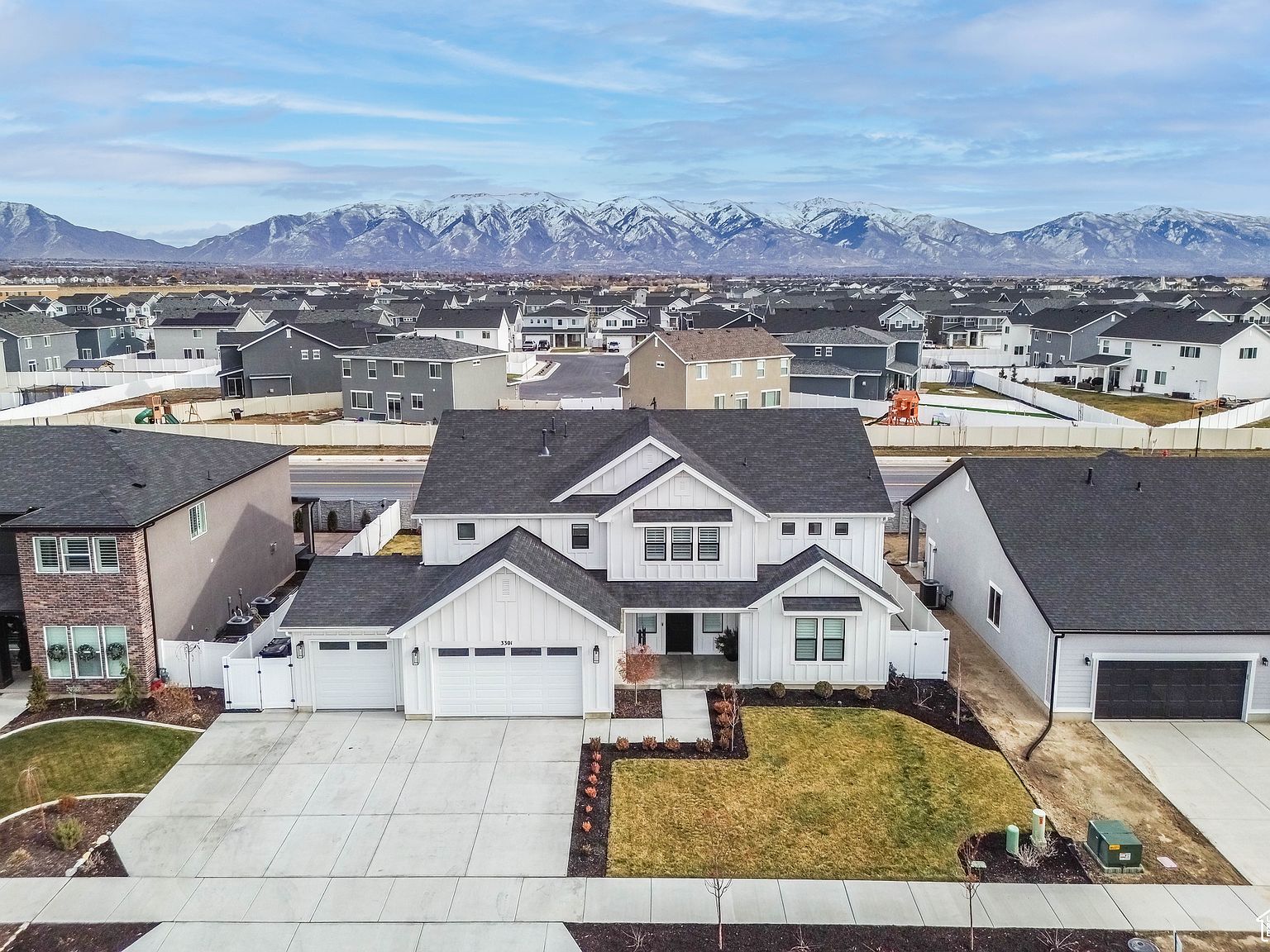 3301 S 2410 W, Syracuse, UT 84075 | Zillow