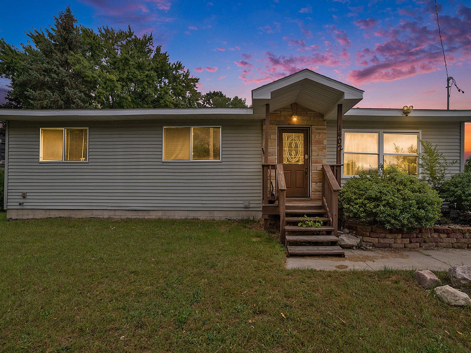 1402 Granger St, Mount Pleasant, MI 48858 | MLS #24047268 | Zillow