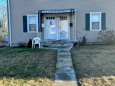 719 Queen St Bridgeport CT | Zillow