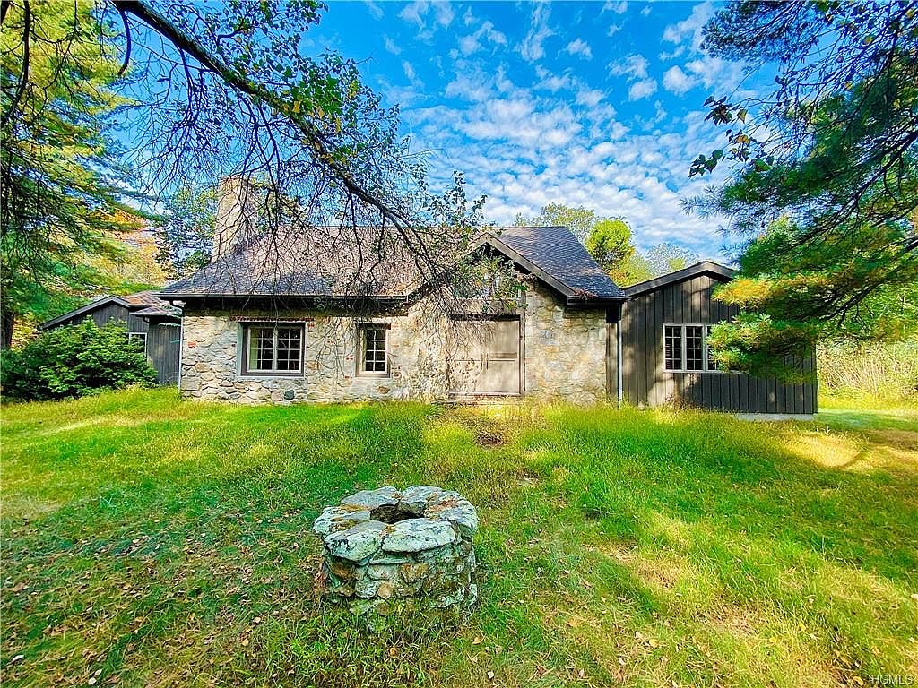 84 Old Mill River Rd, Pound Ridge, NY 10576 | Zillow