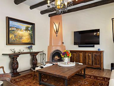 653 Canyon Rd APT 8, Santa Fe, NM 87501 | Zillow