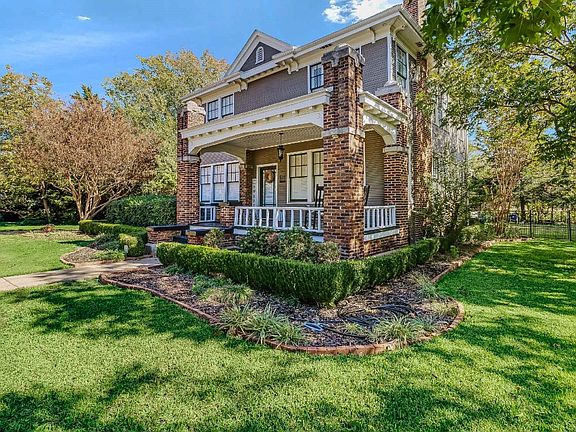 511 S Center St, Forney, TX 75126 | MLS #20587670 | Zillow