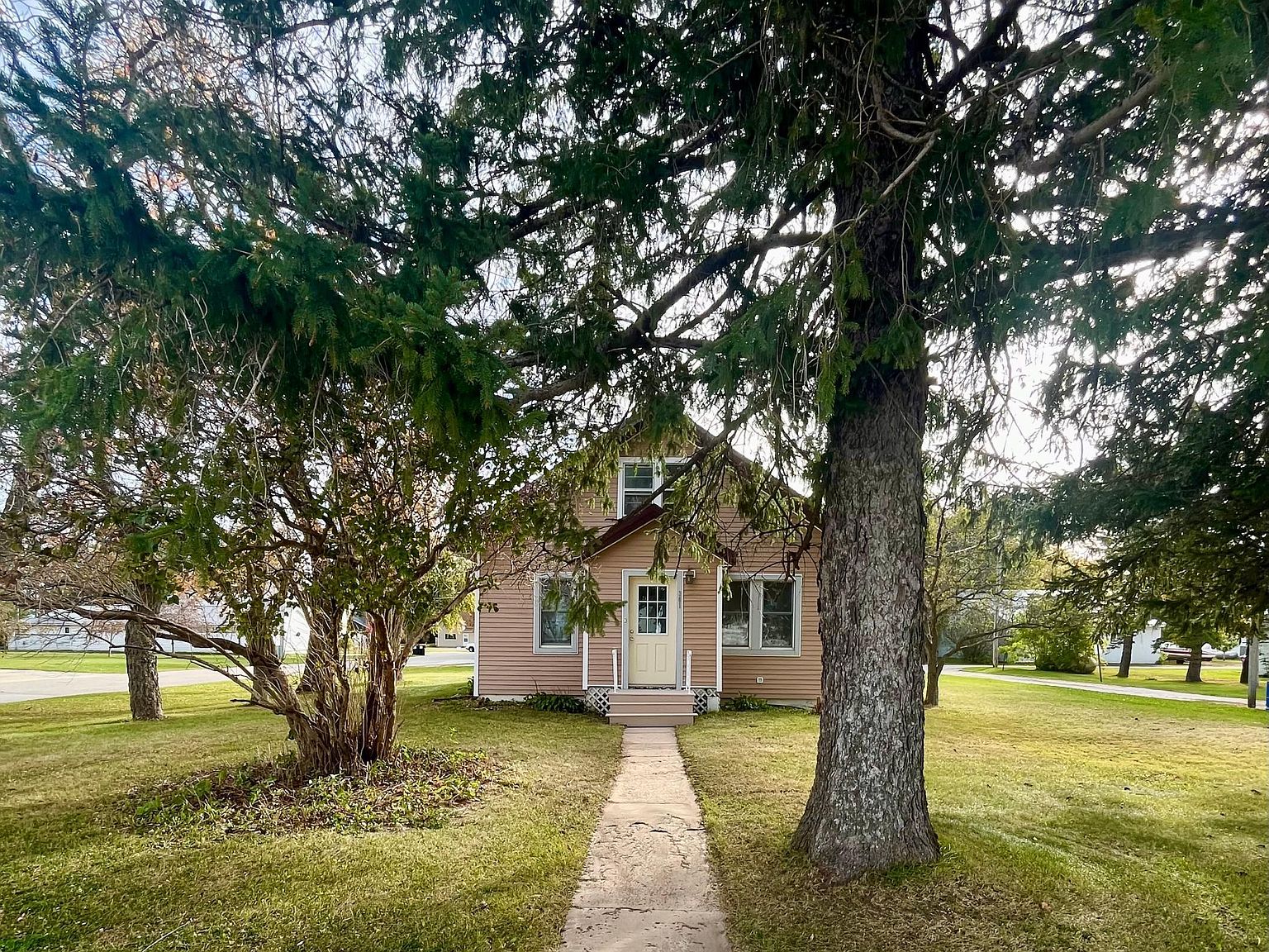 301 Main St, Ostrander, MN 55961 | Zillow