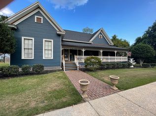 200 S Commerce St, Geneva, AL 36340 | MLS #553549 | Zillow