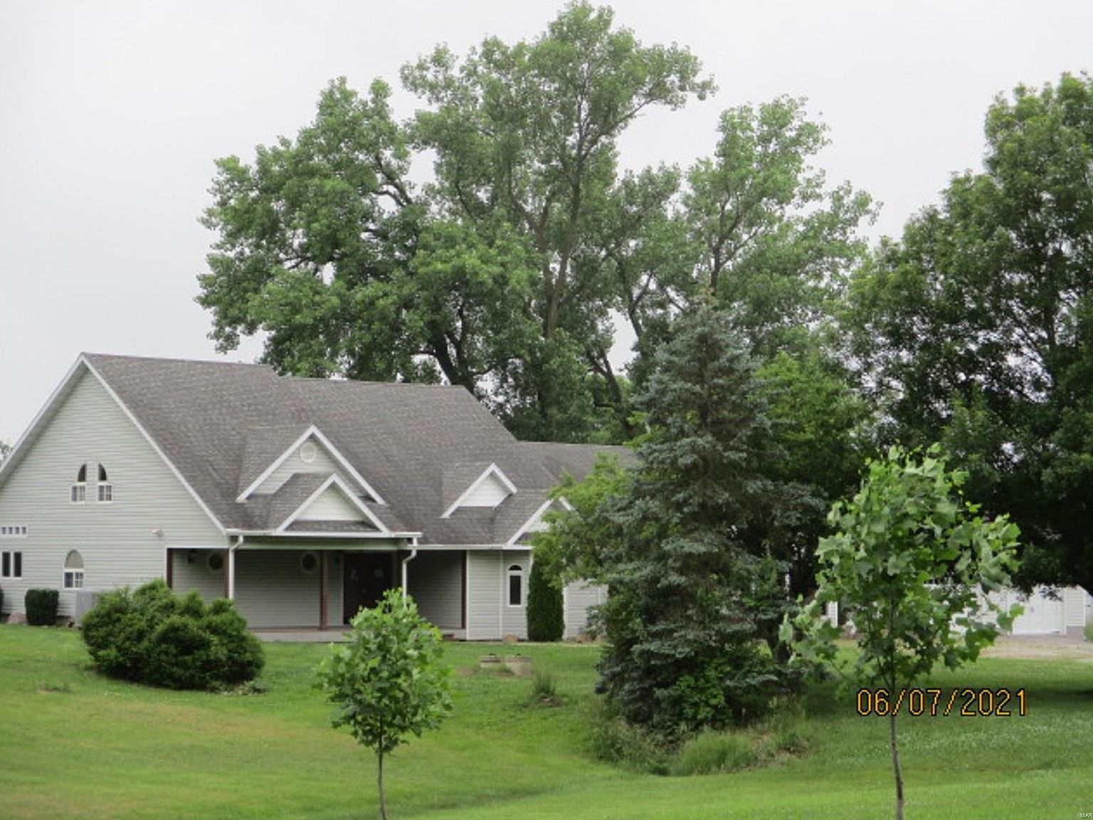 1403 Rock Rd, Lenzburg, IL 62255 | Zillow