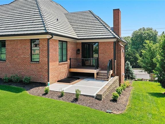 11504 W Cambridge Rd, Leawood, KS 66211 | MLS #2424169 | Zillow