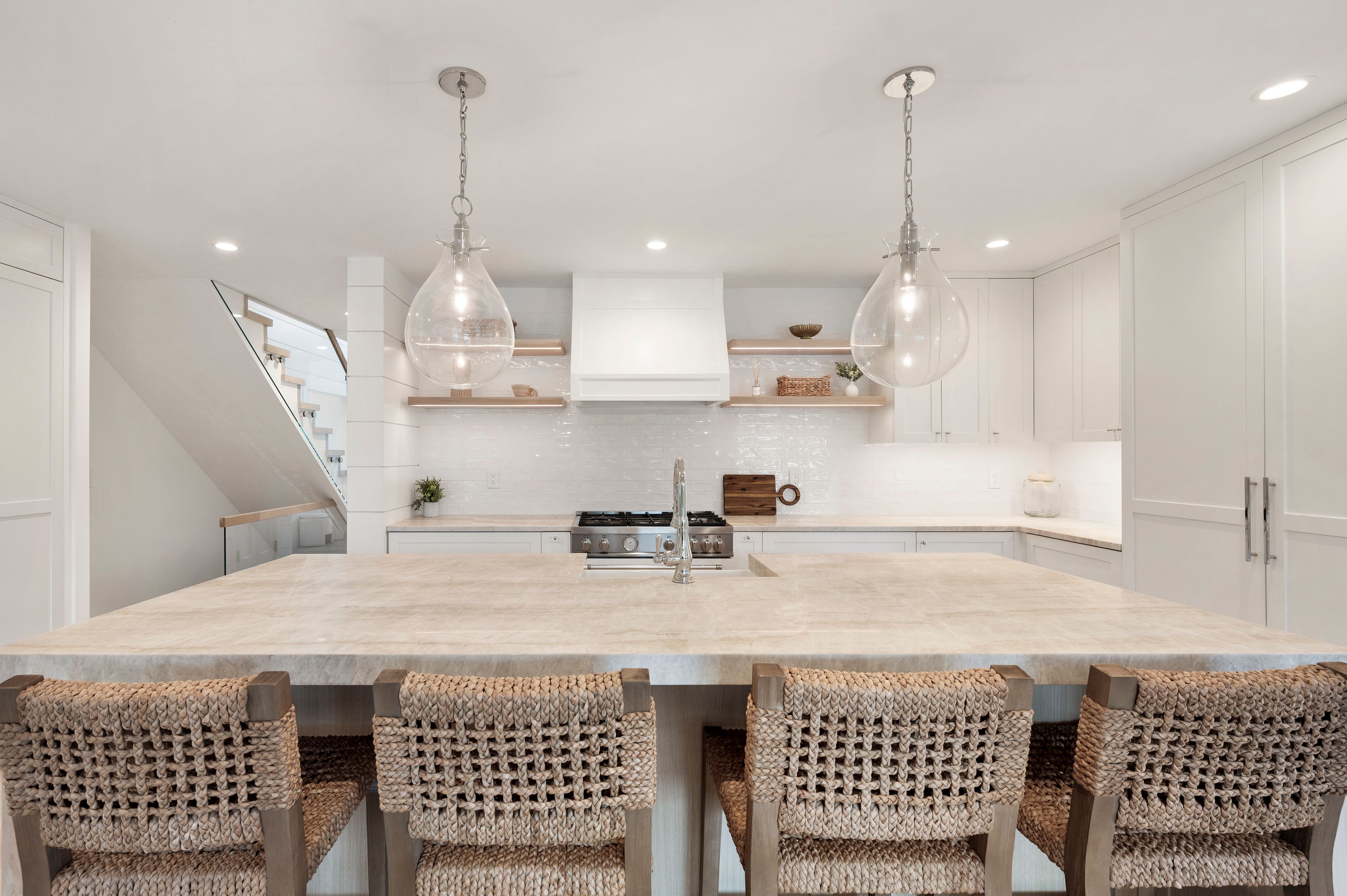 702 David Whites Ln, Southampton, NY 11968 | Out East