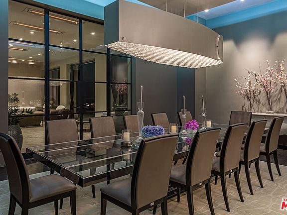 271 S Mapleton Dr, Los Angeles, CA 90024 | MLS #23-282221 | Zillow