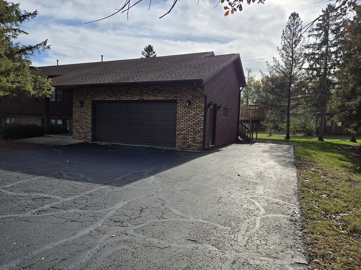 2107 Carver St, Madison, WI 53713 | Zillow