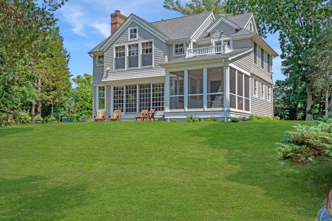 Hamptons Rentals - Search Results | Out East