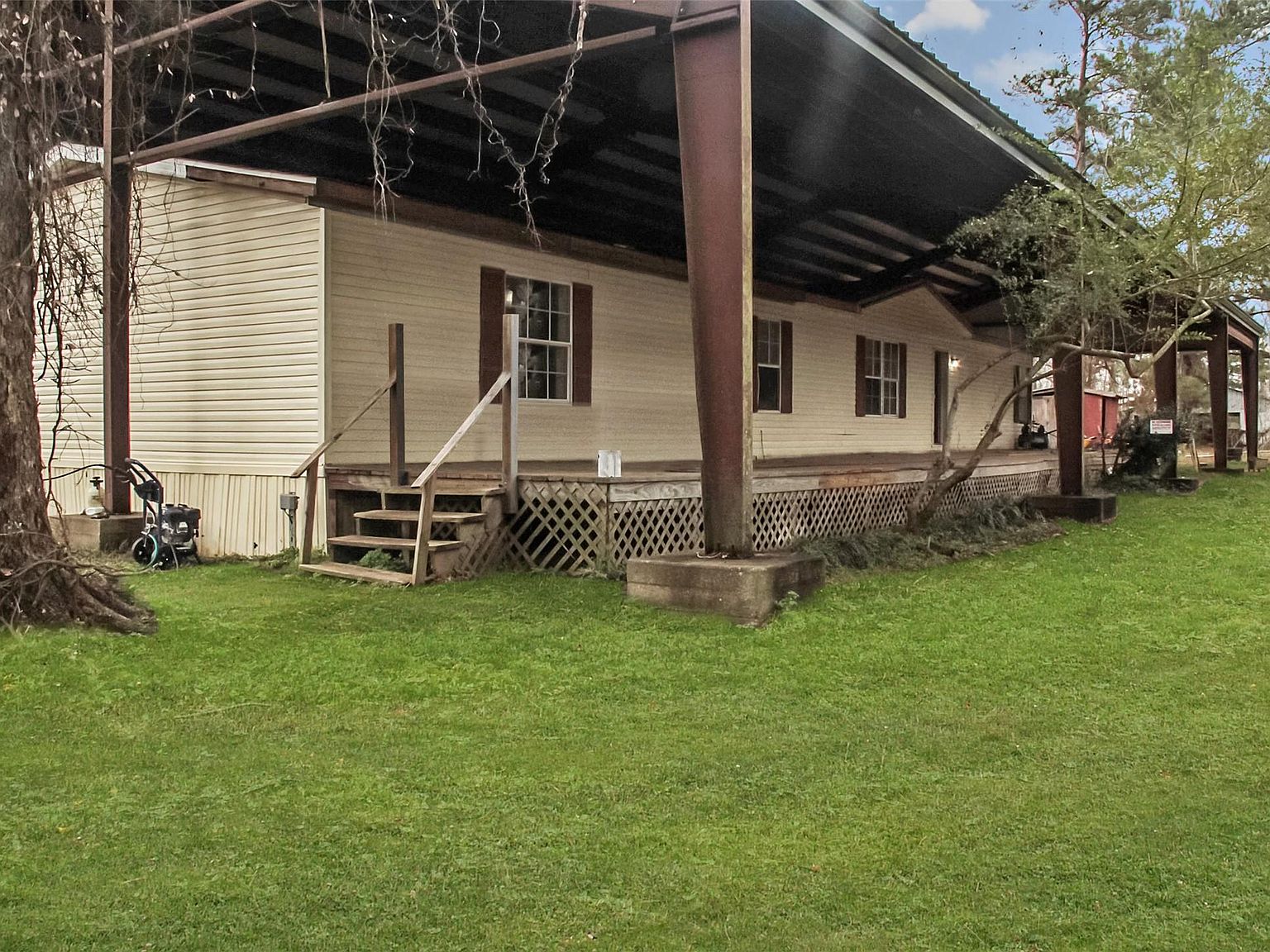 17440 Hamons Rd, Hull, TX 77564 | Zillow