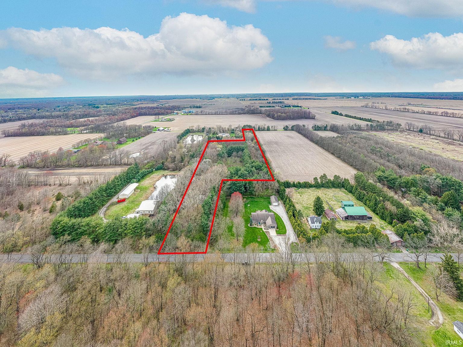 53809 Buckeye Rd, Mishawaka, IN 46545 | MLS #202412052 | Zillow