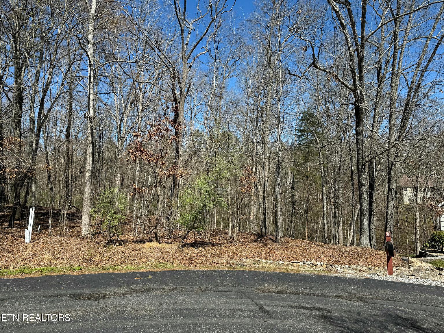 216 Erick Ln, Loudon, TN 37774 | MLS #1294169 | Zillow