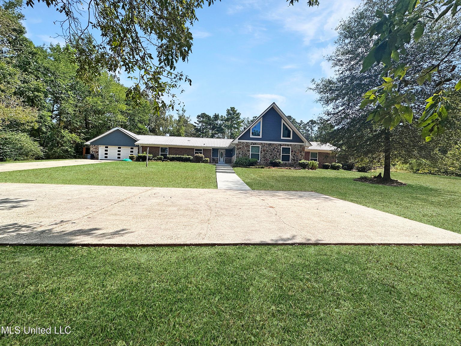 400 Denton Dr, Raleigh, MS 39153 | MLS #4056969 | Zillow